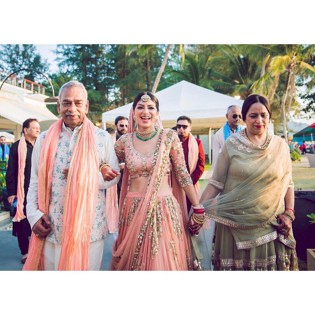 Unique Bride entry Ideas to catch attention | bride and entry Ideas